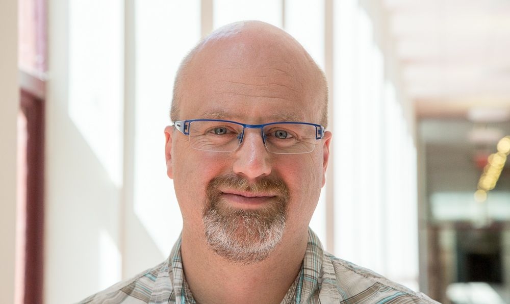 Contest seeks writing about bicultural experiences - Global MIT