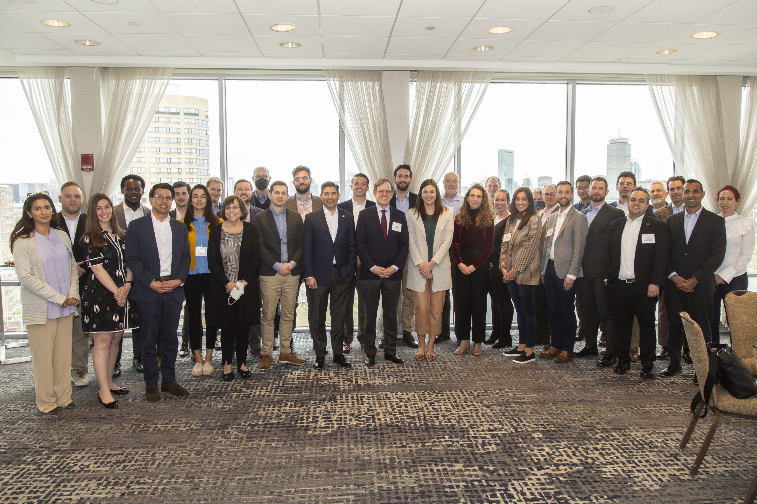 Congressional seminar introduces MIT faculty to 30 Washington staffers ...